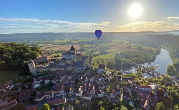 History of the Hot Air Balloon | My French Country Home Magazine