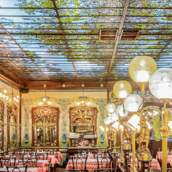 Traditional Bouillon Restaurants To Know | My French Country Home Magazine