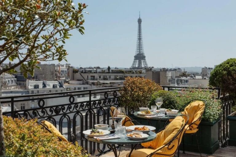 Top 10 Rooftop Restaurants Paris