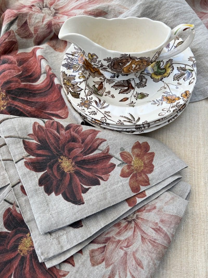 Our Favorite French Table Linens | My French Country Home Magazine