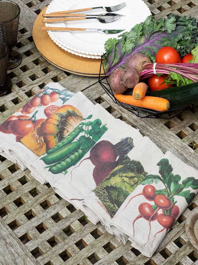 Our Favorite French Table Linens | My French Country Home Magazine