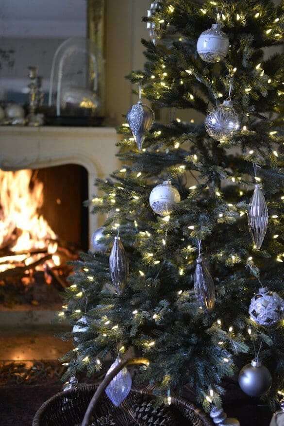 French Holiday Décor Ideas