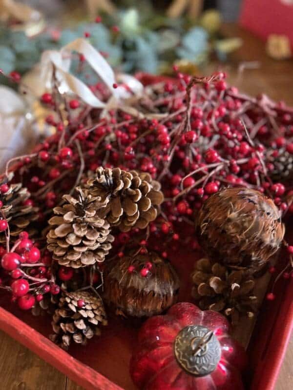 French Holiday Décor Ideas