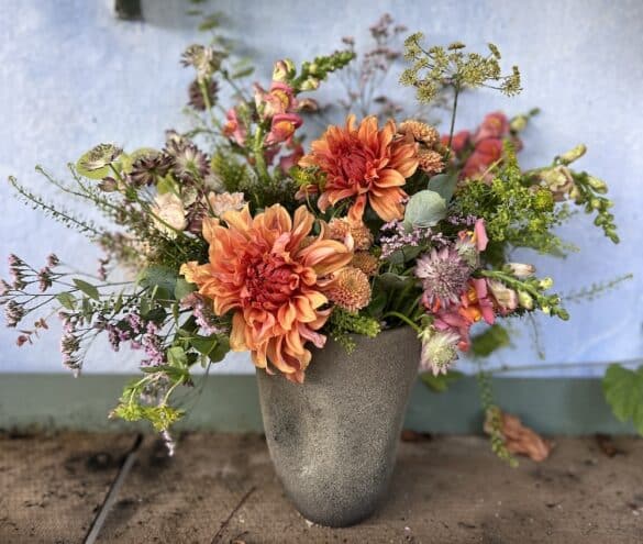 How to Make Autumn Bouquets Using Fall Blooms