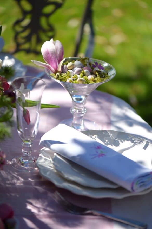 Effortless French Table Settings for Easter & Spring Gatherings