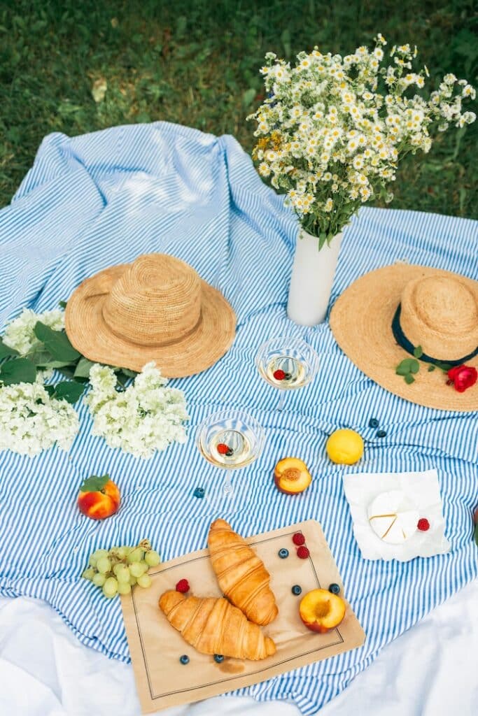 The Ultimate Spring Picnic Guide