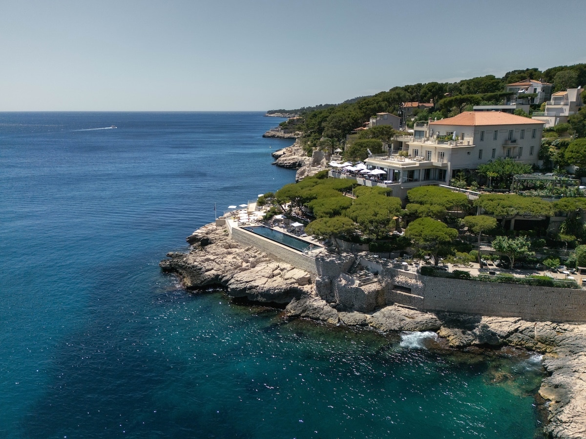 Destination France: Hotel Les Roches Blanches Cassis